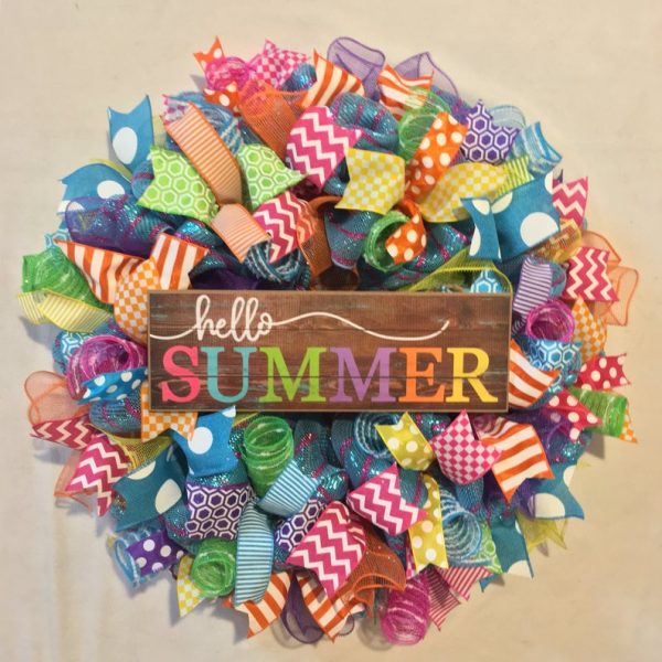 15 Best Summer Wreaths on Etsy for Your Front Door